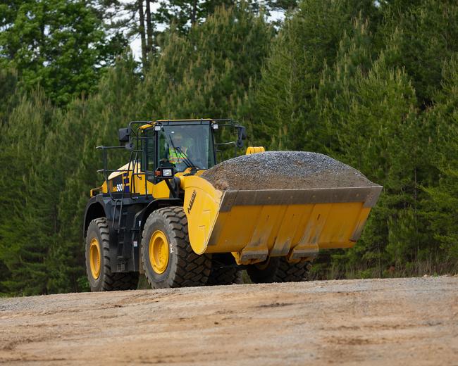 KOMATSU WA500-8 yard loader